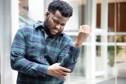 5 Signs of a Broken Arm: It May Not Be Obvious